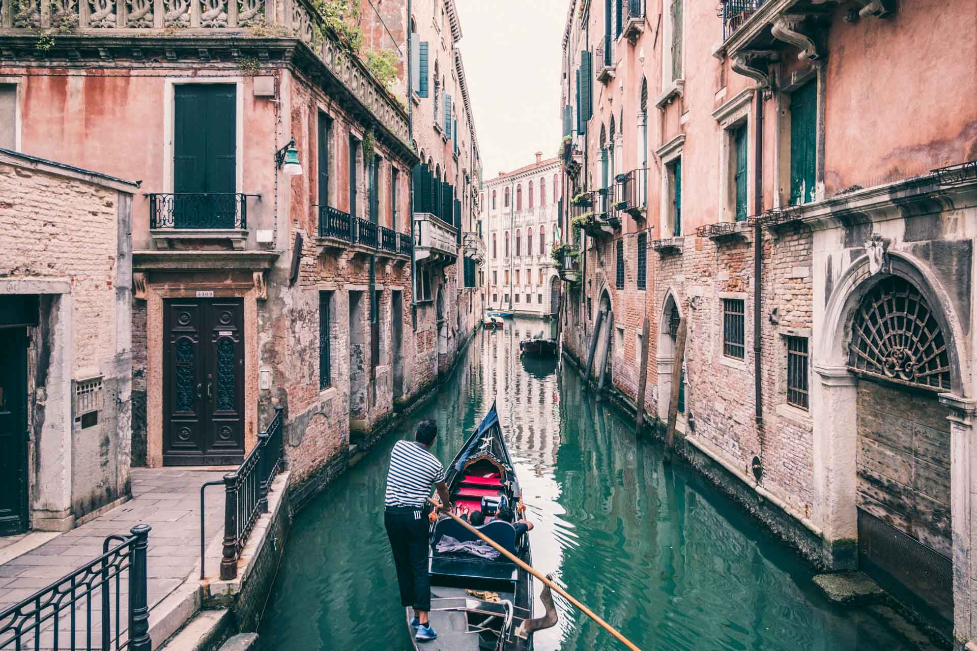 En dagstur til romantiske Venedig + tips til overnatning – Nordombord