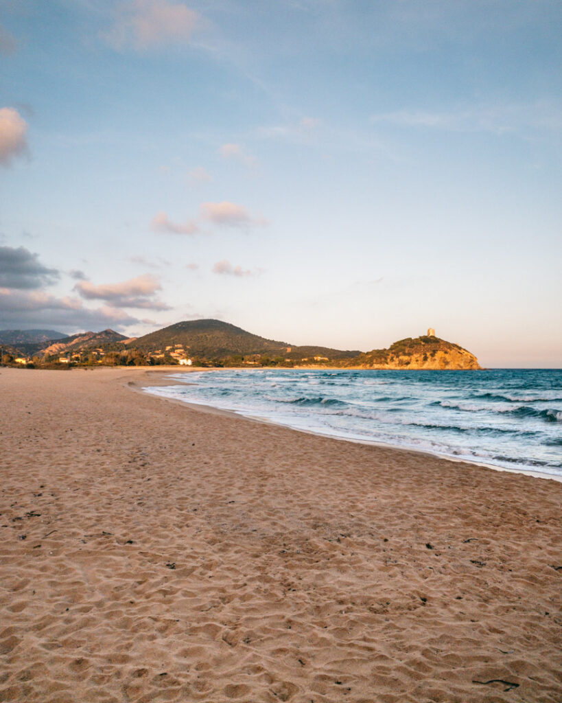 Rejseguide til Sydsardinien: De bedste strande, oplevelser & hoteller ...